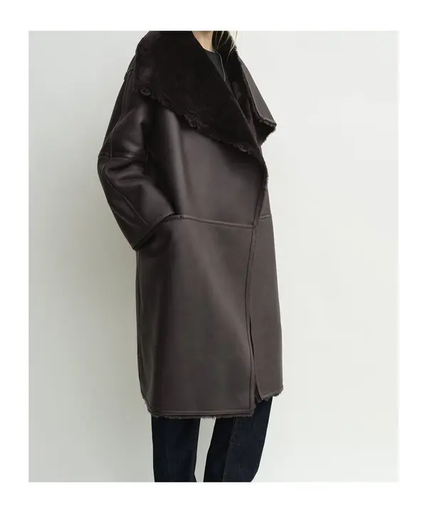 TOTEME Paneled Shearling Coat - Dark Brown