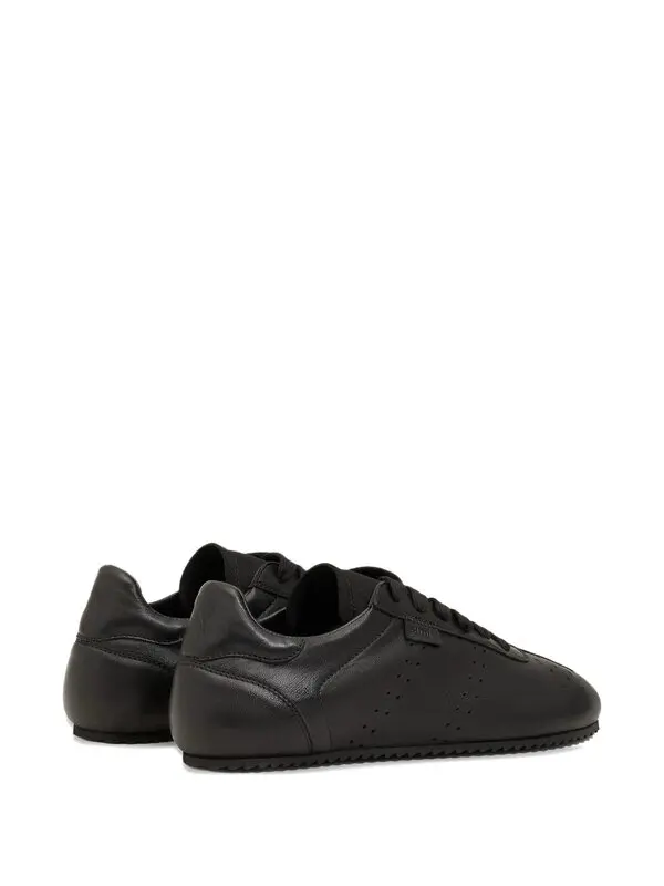 AMI Paris Low-top Sneakers With Round Toe And Lace-up Closure - Black