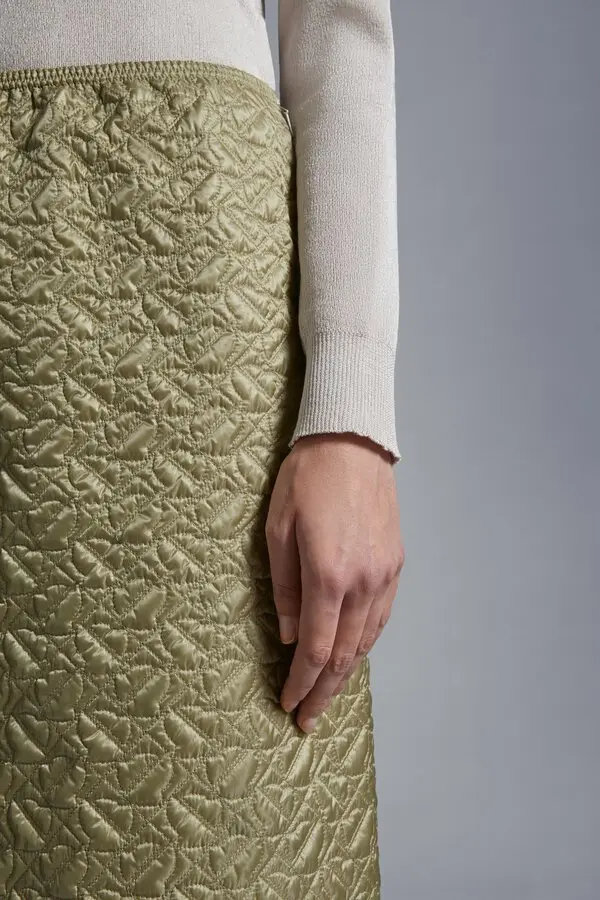 Moncler Quilted Midi Skirt - Nude