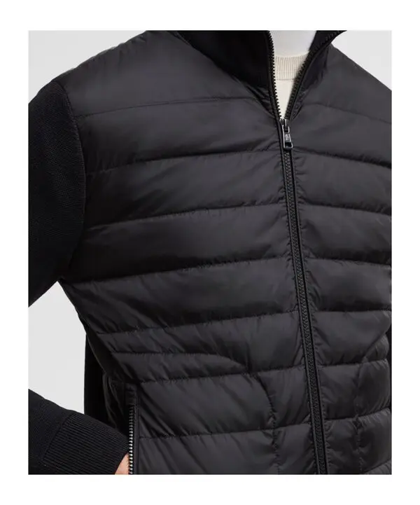 Moncler Long-sleeved Padded Jacket With Stand Collar - Black