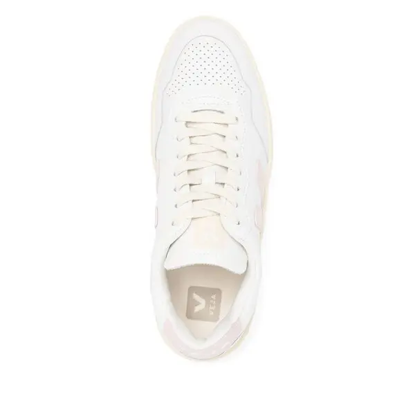 VEJA Logo Patch Lace-up Sneakers - White
