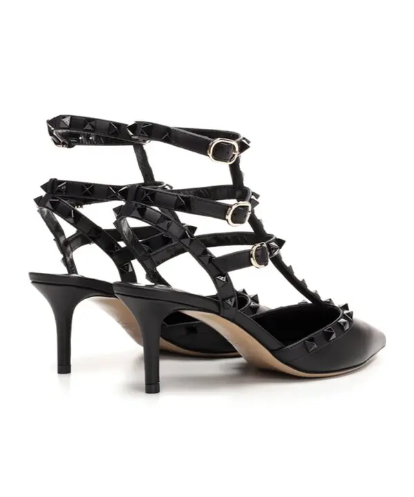 Valentino Garavani Rockstud Pointed Toe Pumps - Black