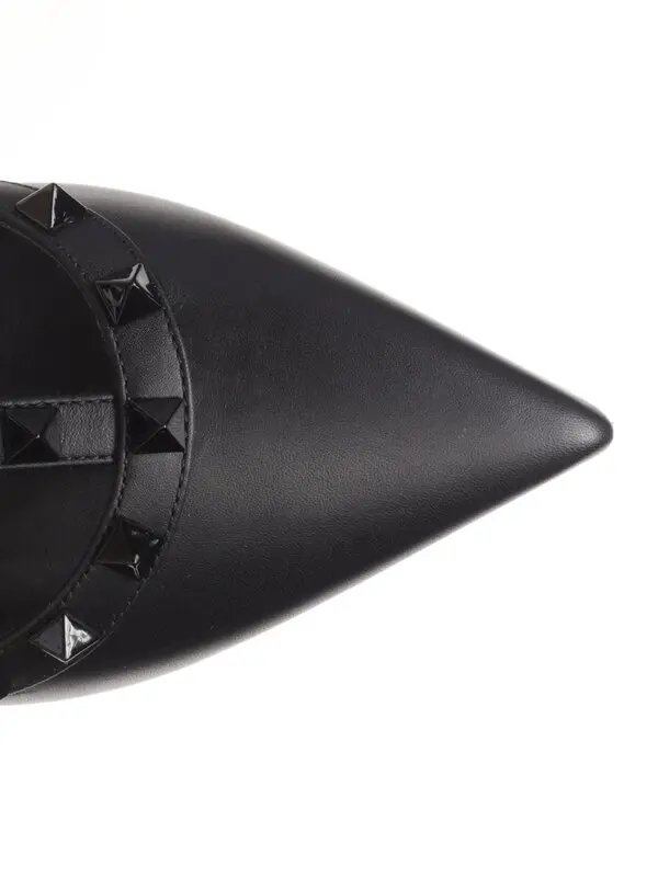 Valentino Garavani Rockstud Pointed Toe Pumps - Black