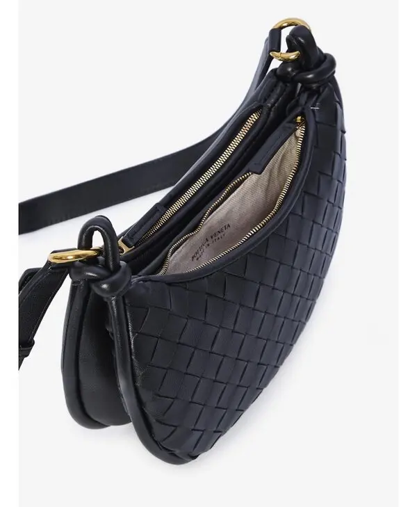 Bottega Veneta Intrecciato Shoulder Bag - Black