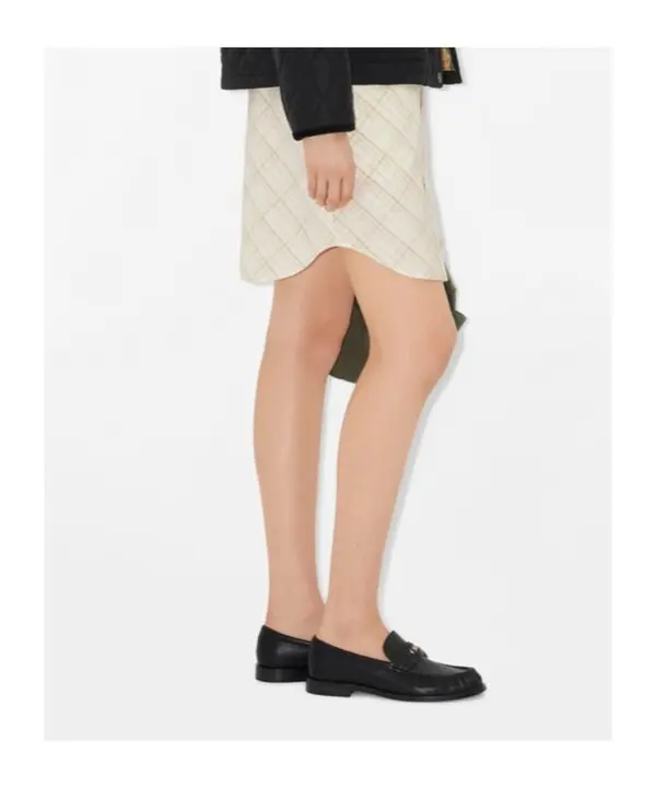 Burberry Logo Plaque Slip-on Loafers - Black