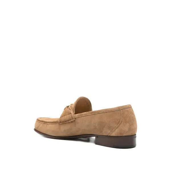 Valentino Garavani Vlogo Signature Slip-on Loafers - Nude
