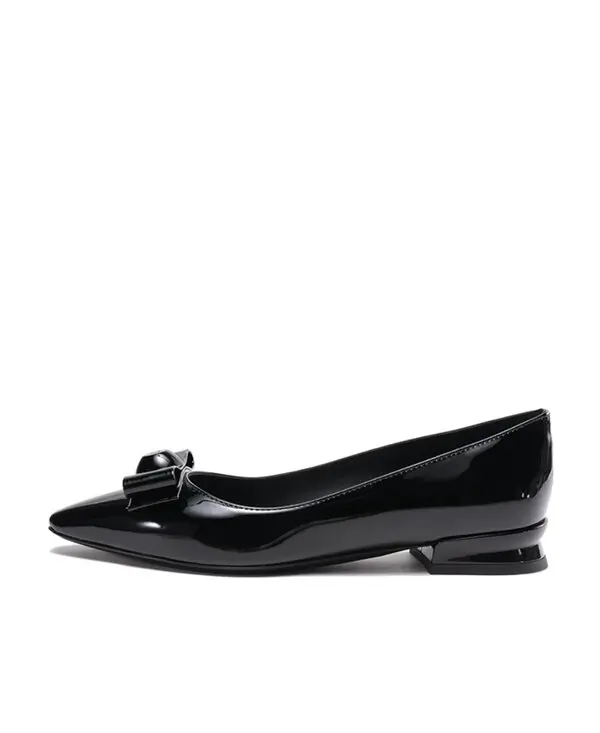 FERRAGAMO Patent Leather Bow Detail Flats