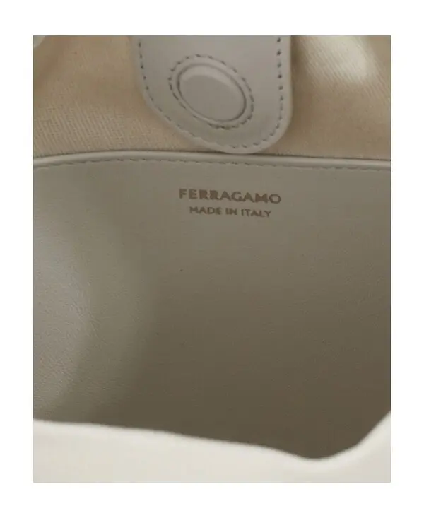 FERRAGAMO Cut Out Shoulder Bag - Black