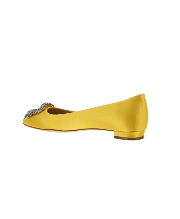 Manolo Blahnik Hangisi Embellished Satin Flats - Yellow