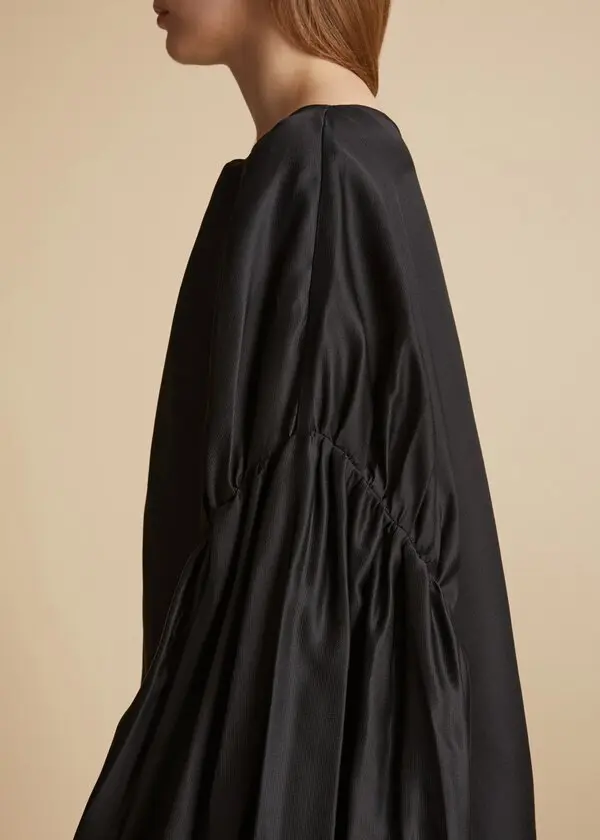 Khaite The Quico Puff-sleeved Blouse - Black