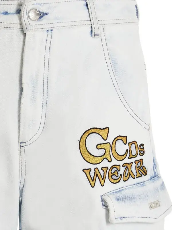 Gcds Logo Embellished Denim Cargo Shorts