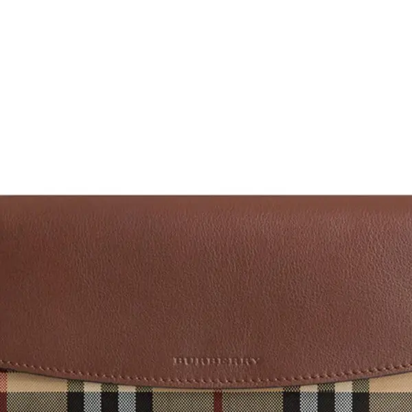 Burberry Logo Wallet - Red