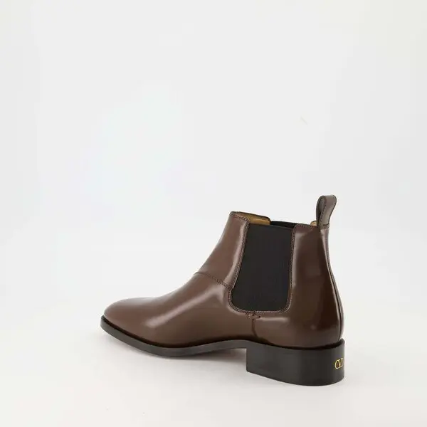 Valentino Garavani Pas Des Dieux Vlogo Signature Chelsea Boots