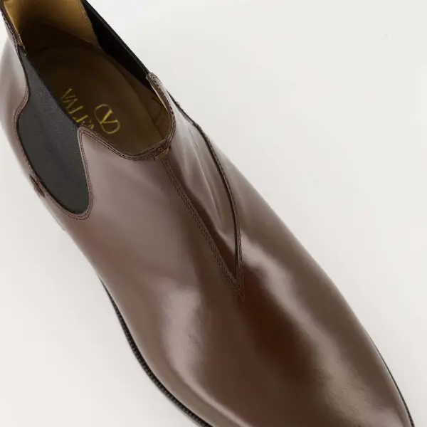 Valentino Garavani Pas Des Dieux Vlogo Signature Chelsea Boots