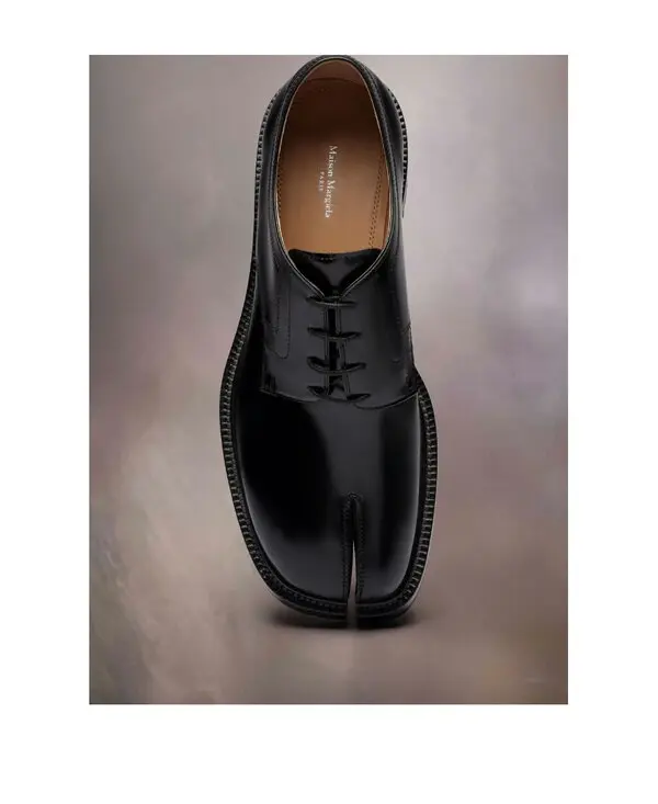 MAISON MARGIELA Tabi Lace-up Derby Shoes