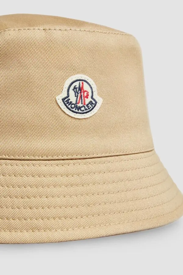 Moncler Logo Patch Bucket Hat - Light Brown