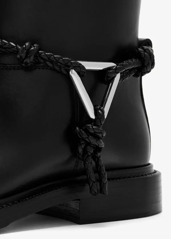 Bottega Veneta James Ankle Boots - Black