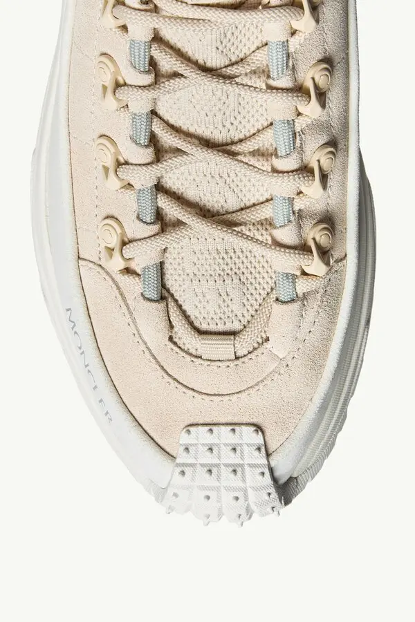 Moncler Trailgrip Lite3 Nubuck Suede Lace-up Sneakers - White/ivory