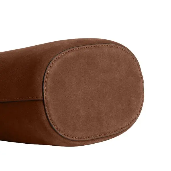 COACH Bleecker 21 Bucket Bag In Suede - B4/warm Brown