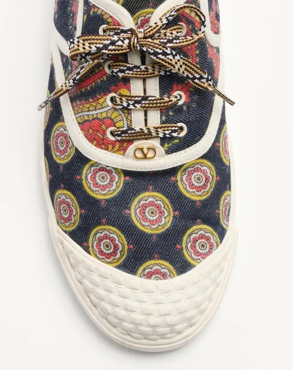 Valentino Garavani Bay Bay Lace-up Sneakers - Multicolor/white