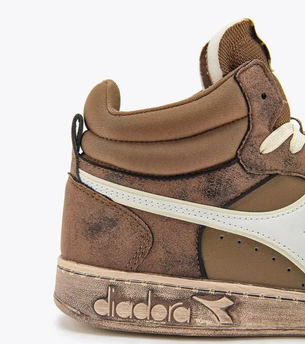 DIADORA Logo High-top Sneakers - Brown