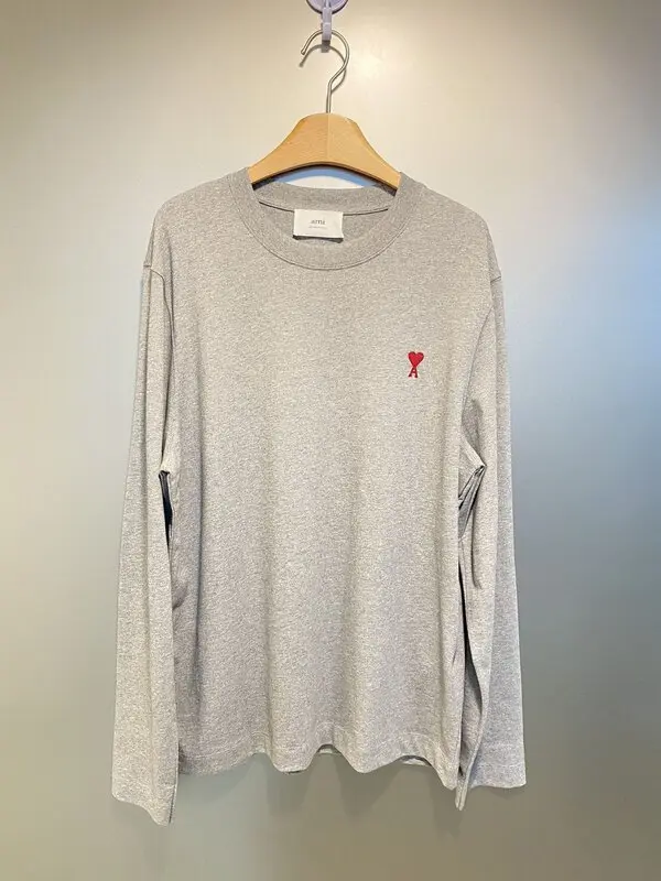 Ami Round Collar And Long-sleeved T-shirt