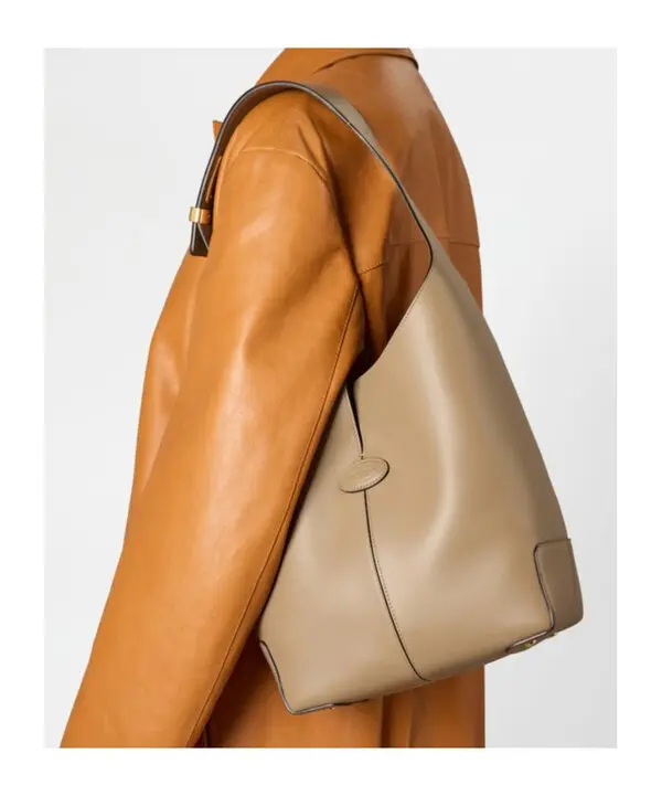 TOD'S Small Leather Logo Patch Tote Bag - Beige