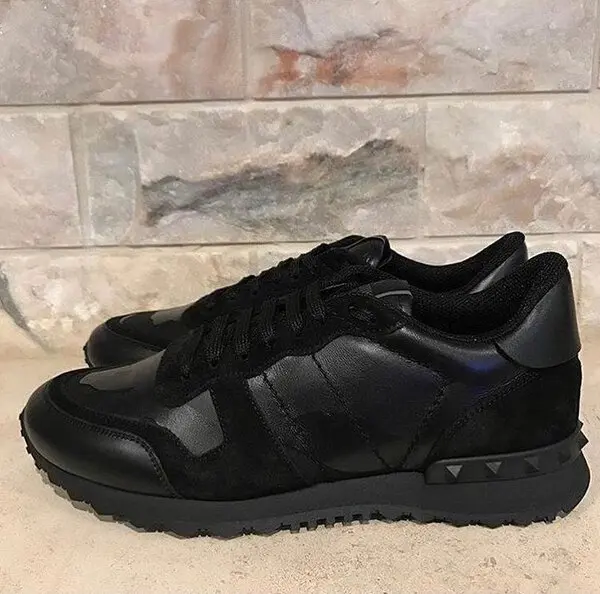 Valentino Garavani Rockrunner Camouflage Low-top Sneakers - Black