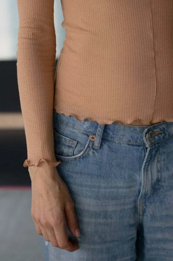 BASERANGE Pama Long Sleeve T-shirt - Nude