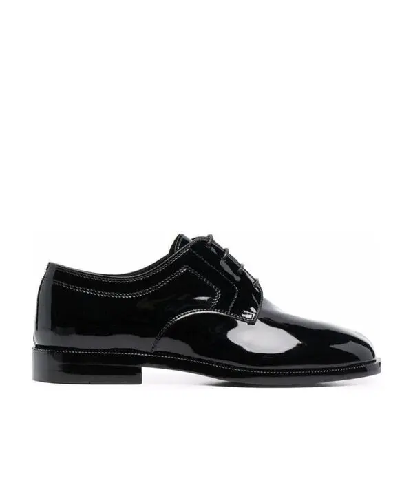 MAISON MARGIELA Tabi Lace-up Shoes - Black