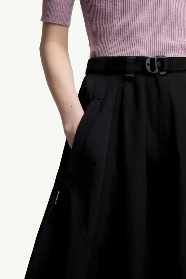 Moncler Midi Skirt With Removable Elastic Waistband And Zipper Pockets