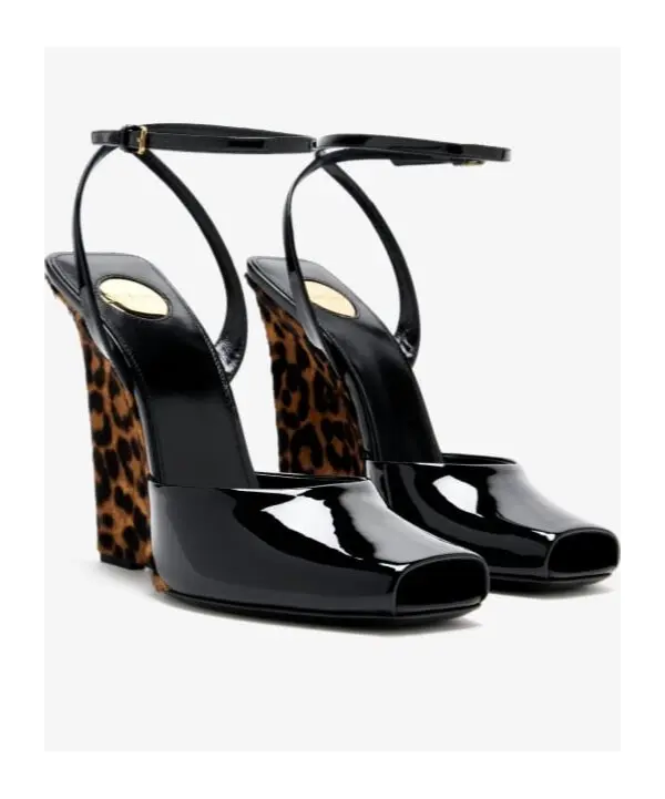 Saint Laurent La Scandale Wedge Sandals - Black