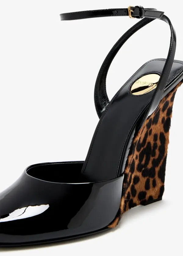 Saint Laurent La Scandale Wedge Sandals - Black