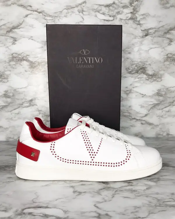 Valentino Garavani Backnet Leather Sneakers