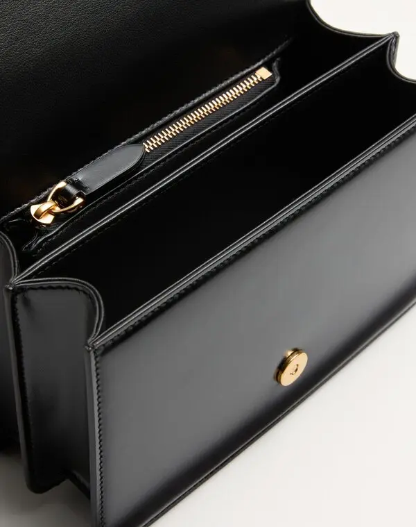 Valentino Garavani Vlogo Signature Chain Shoulder Bag - Black