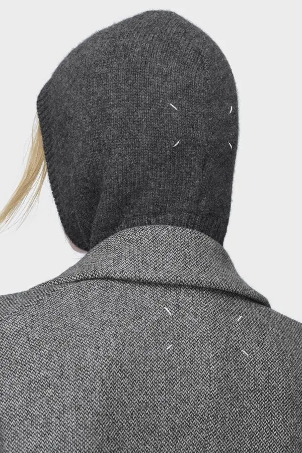 MAISON MARGIELA Knit Hood