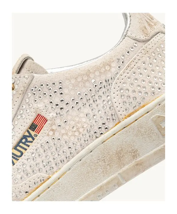 AUTRY Rose Medalist Low Sneakers With Embellishments - Nude