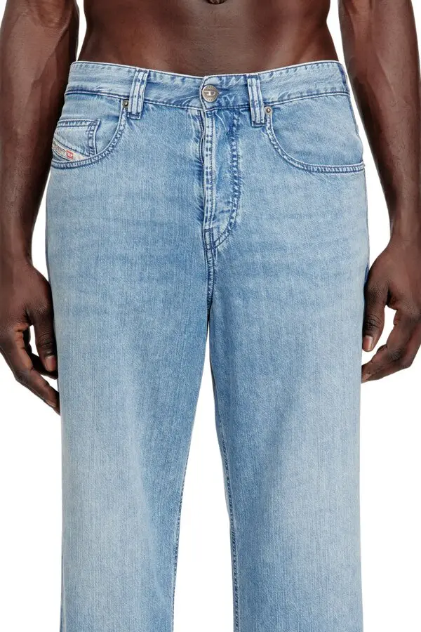 DIESEL® 2001 D-macro Relaxed Jeans - Blue