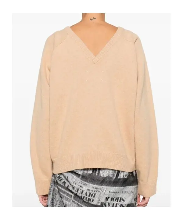 MAISON MARGIELA Long Sleeve V-neck Knit Top - Beige