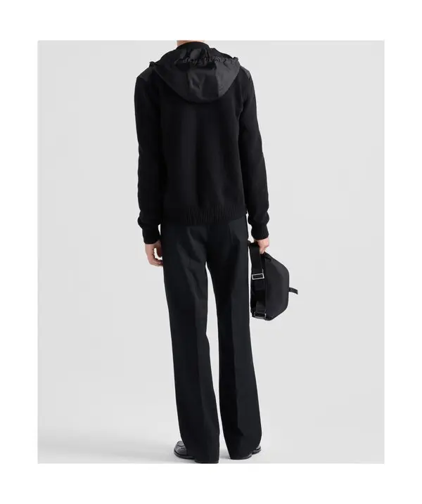 Prada Logo Plaque Zip-up Hoodie - Black
