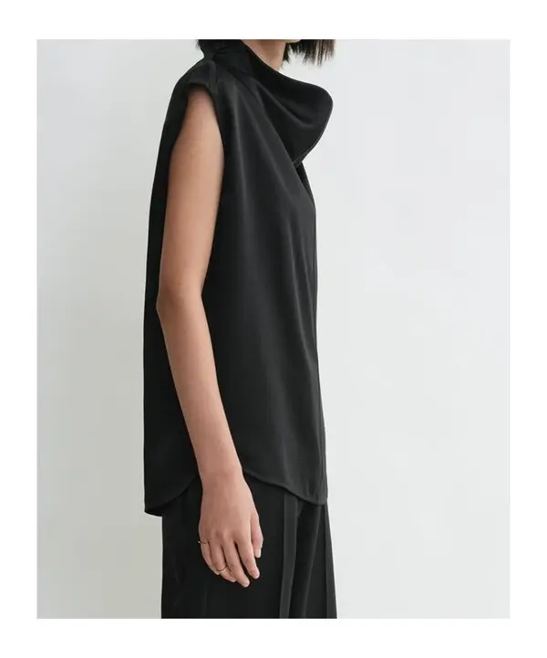 TOTEME Sleeveless Funnel Neck Top