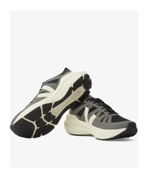 VEJA Logo Sports Sneakers - Black