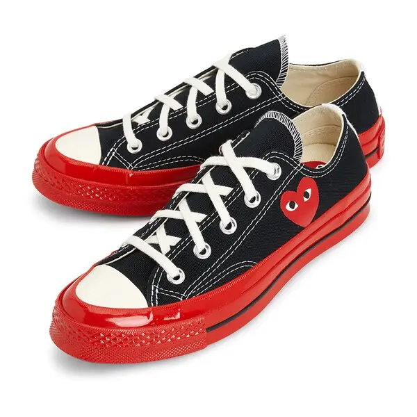 Comme Des Garçons Round Toe Sneakers - Red