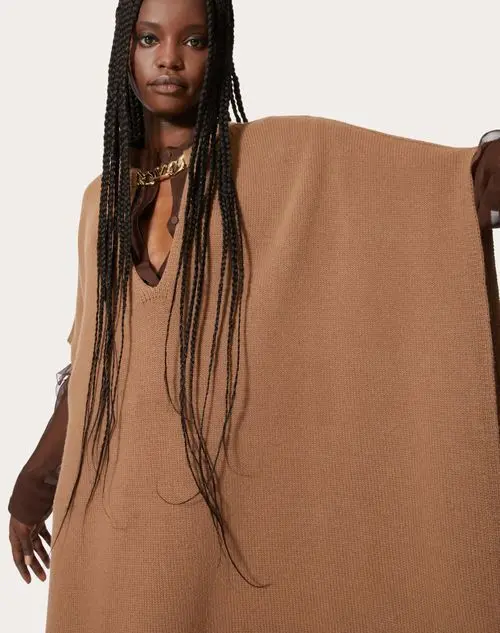 Valentino Garavani V-neck Chain Knitted Cape