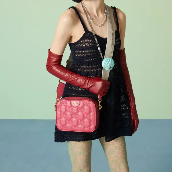 Gucci Gg Matelassé Zip-up Crossbody Bag