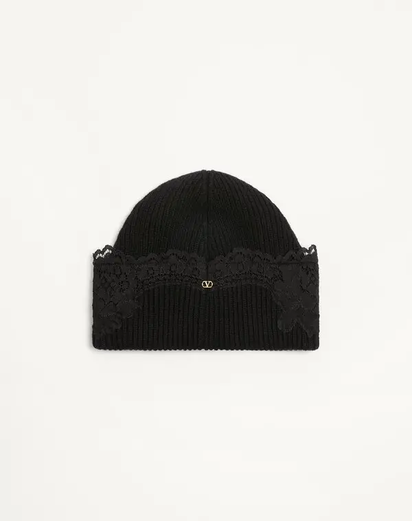 Valentino Garavani Vlogo Signature Lace Beanie - Black