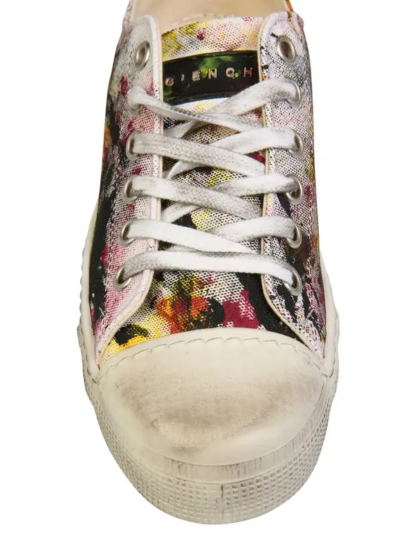 Givenchy Jean Michel Low Top Sneakers - Nude