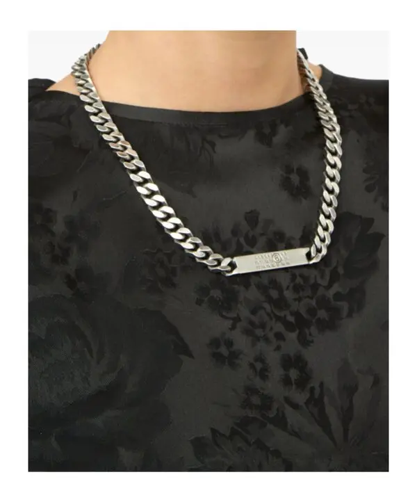 MAISON MARGIELA Logo Debossed Chain Necklace - Argento Brunito