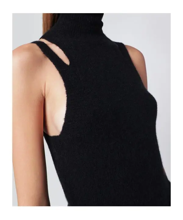 ROBERTO COLLINA Sleeveless Turtleneck Knitwear