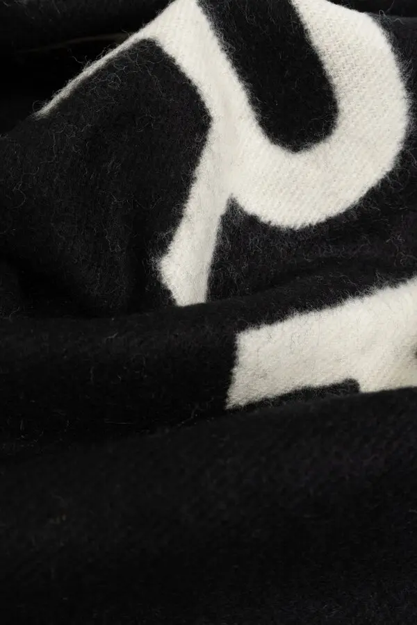 Marc Jacobs Logo Jacquard Fringed-edge Scarf - Black